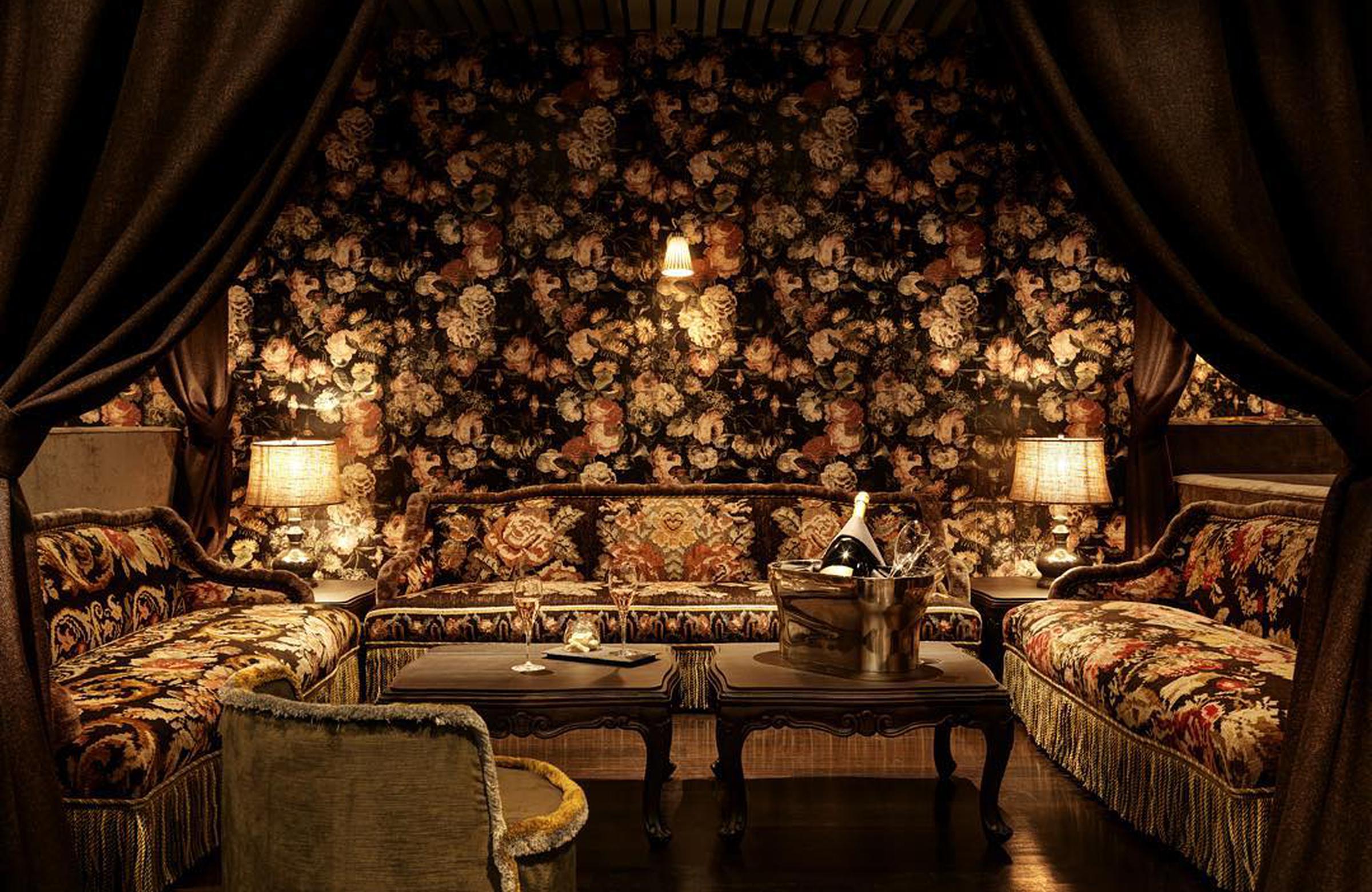 MIDNIGHT GARDEN | House of Hackney | Wallpaper | Enquire Today | Artisan