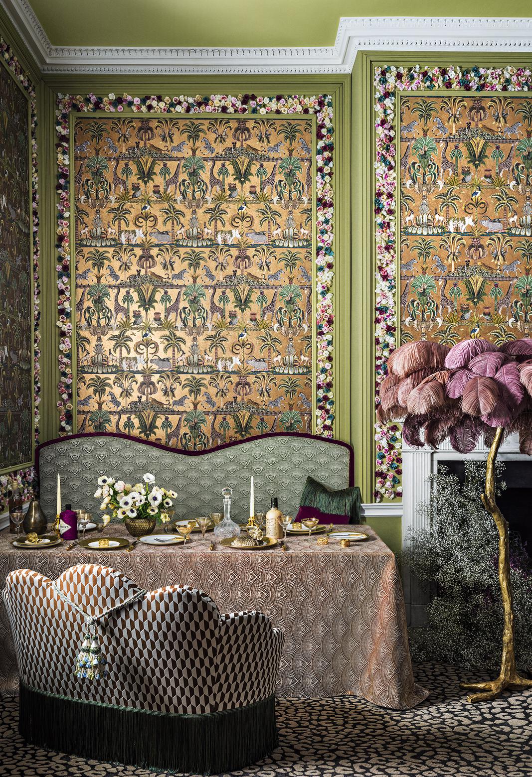 Cole & Son | Afrika Kingdom | Wallpaper | Jabula Ardmore | Olive Green ...